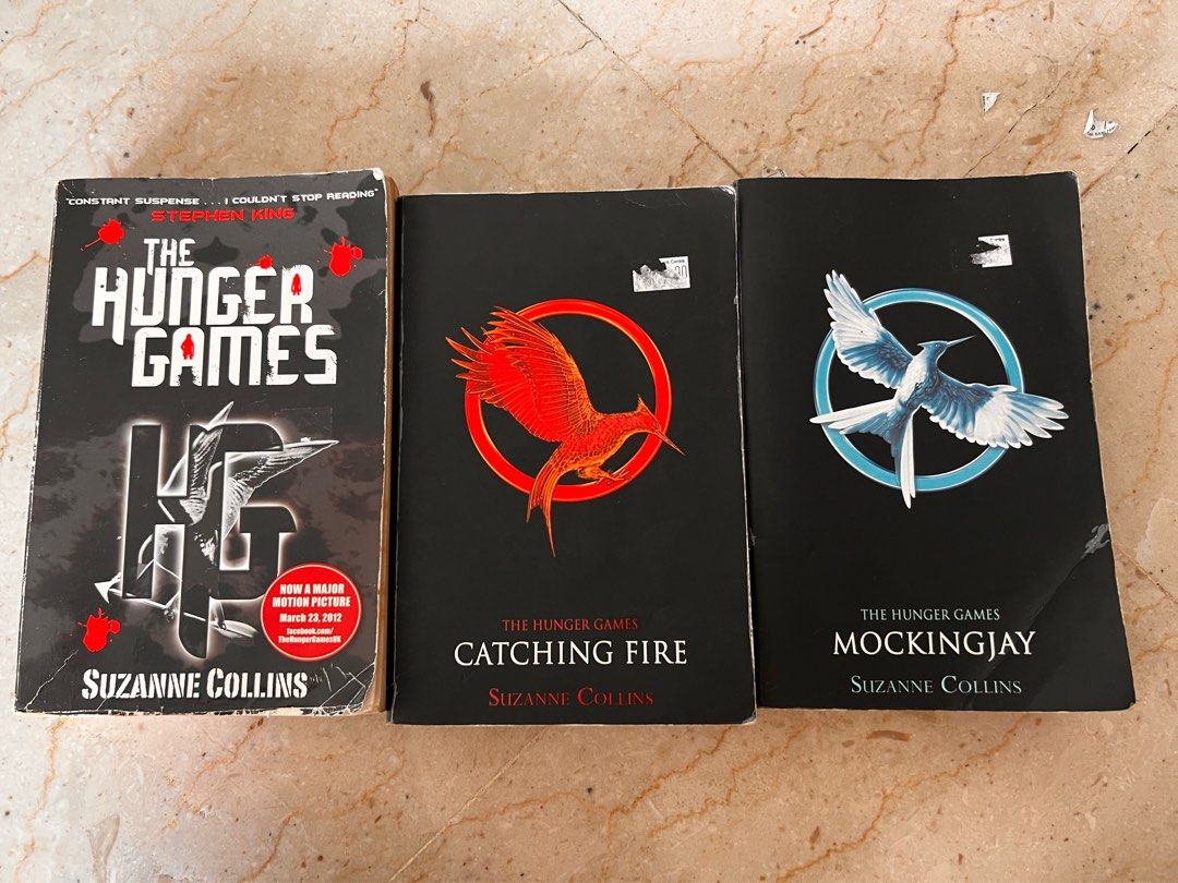 Hunger Game series, Hobbies & Toys, Books & Magazines, Fiction & Non ...