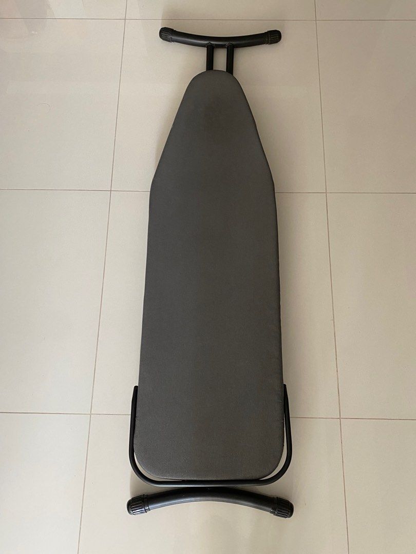 Ironing Board with Retractable Iron Rest, Metal Mesh Top Iron Board ...