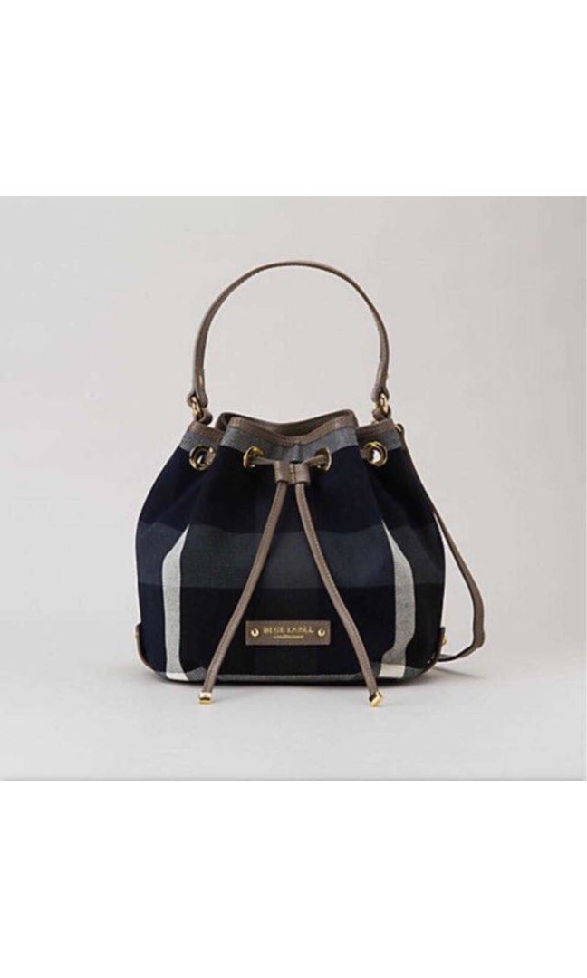Japan Blue Label Crestbridge bucket bag, Women's Fashion, Bags ...