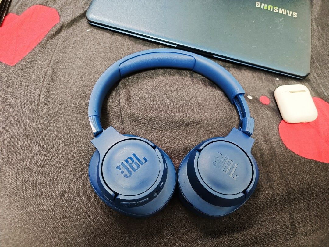 JBL TUNE 760 NC, Audio, Headphones & Headsets on Carousell