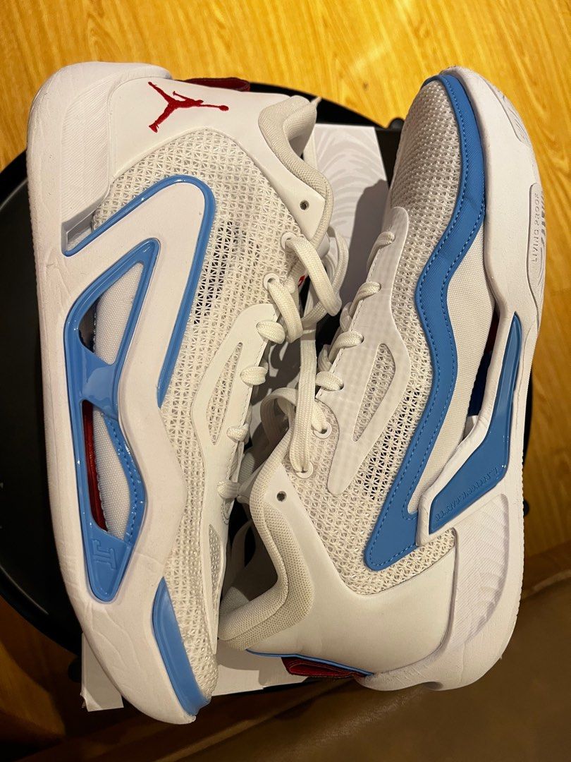 Jordan JT1 (Jayson Tatum) Brand New, Men's Fashion, Footwear, Sneakers ...