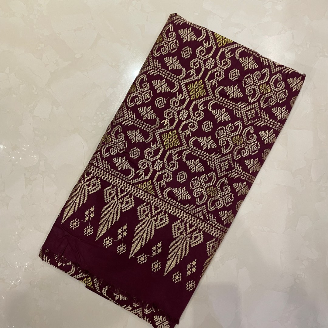 Kain Tenun Ikat Bali on Carousell
