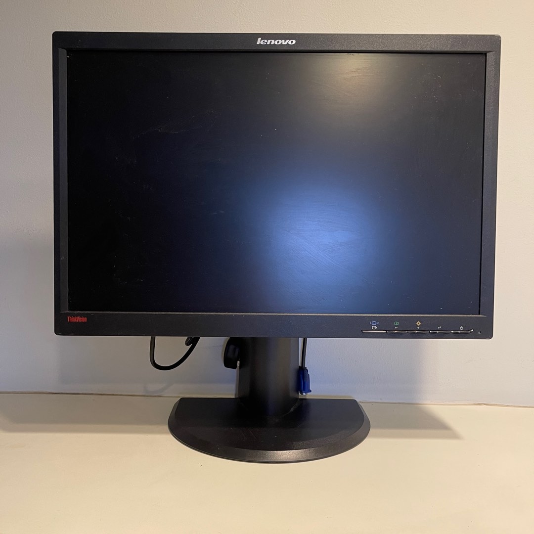 Lenovo ThinkVision Monitor 22 inches, Computers & Tech, Parts ...