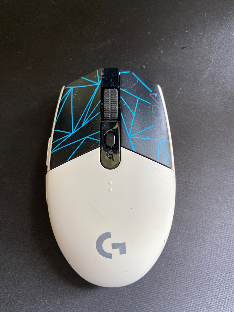 Logitech G304(price negotiable), Computers & Tech, Parts & Accessories ...