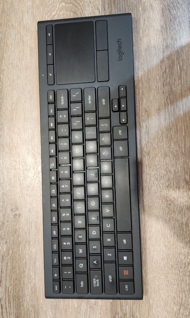 Logitech Illuminated Living Room Wireless Keyboard K830 And Touchpad Computers And Tech Parts 