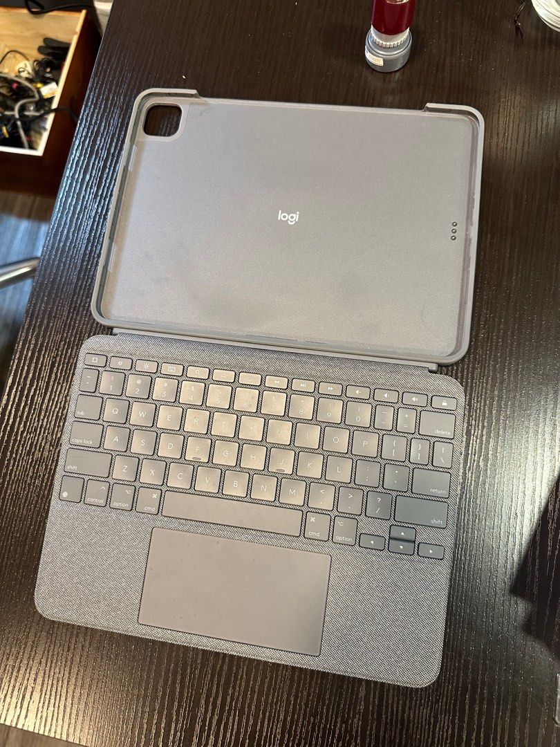 Logitech iPad Pro 11 combo touch keyboard, 電腦＆科技, 電腦周邊及配件, 電腦鍵盤及相關產品 ...