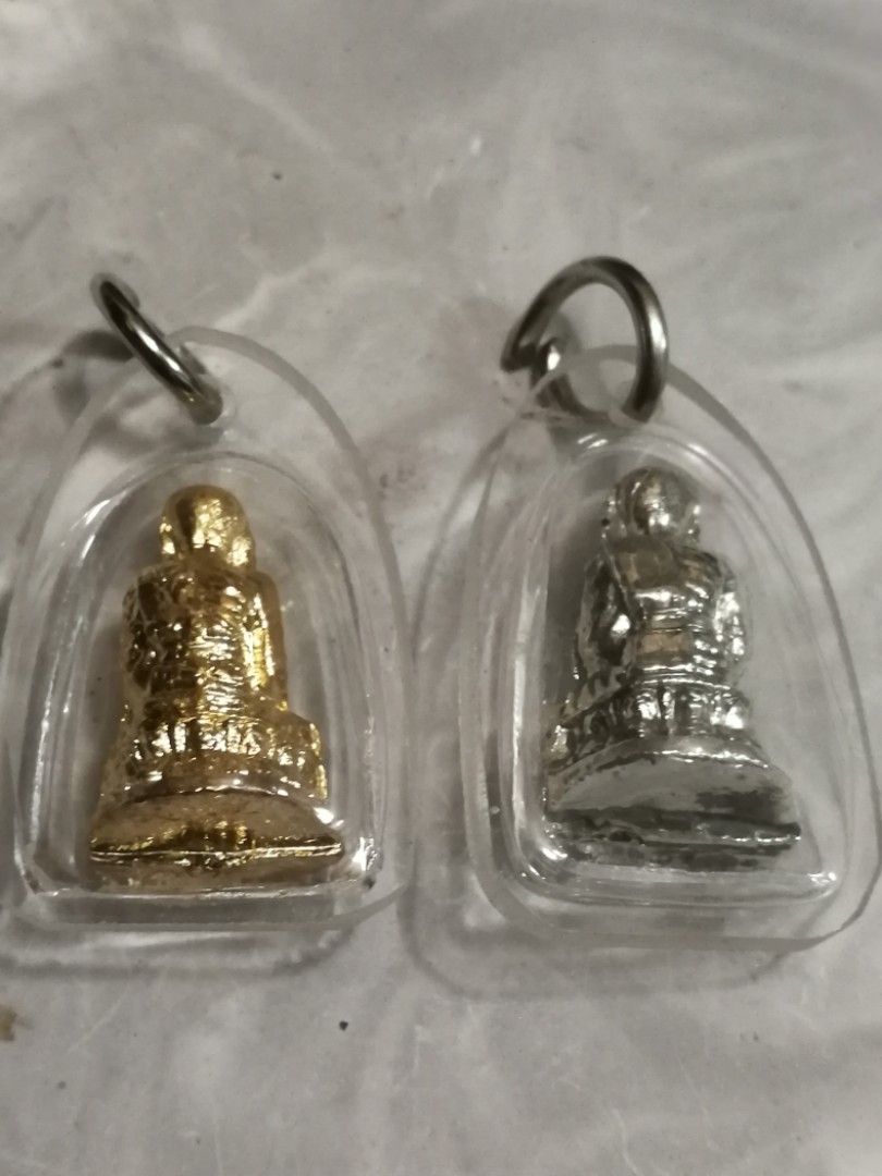 LP Thuad Looplor -LP Yai, Hobbies & Toys, Memorabilia & Collectibles ...
