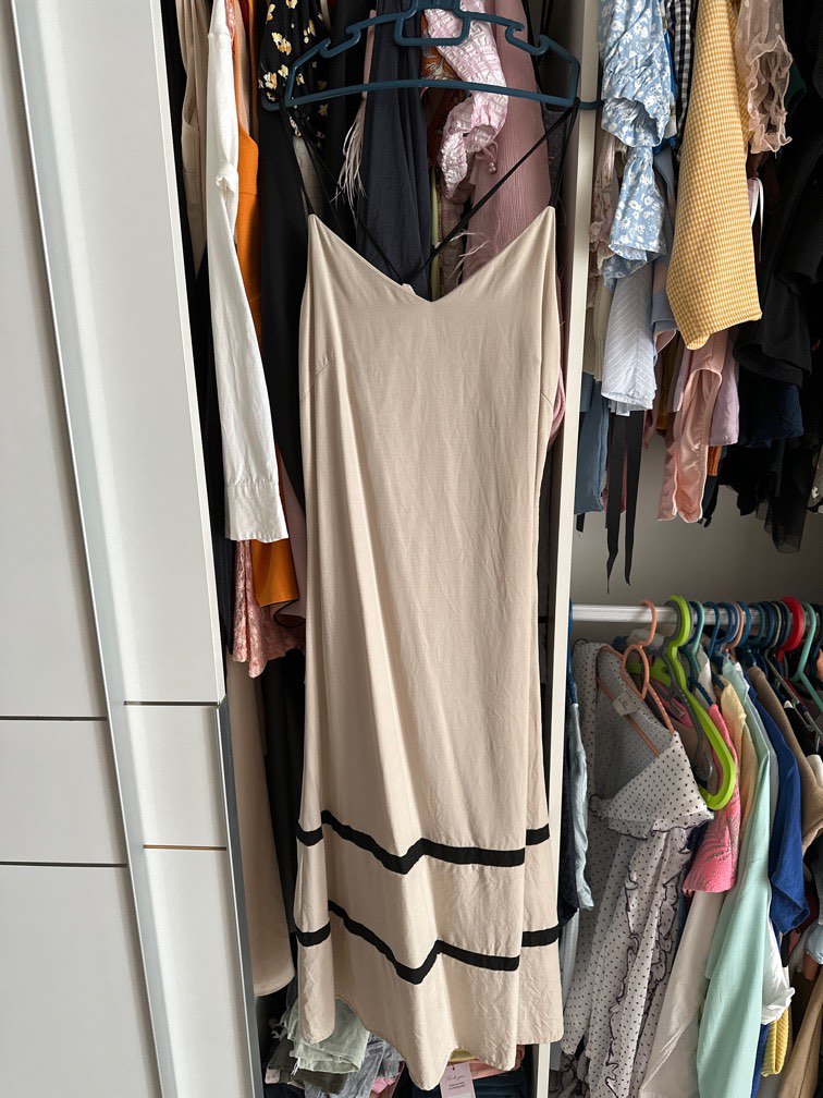 Mgp label maxi dress, Women's Fashion, Dresses & Sets, Dresses on Carousell