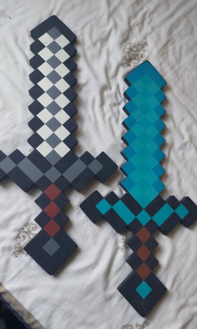Minecraft Diamond Sword & Iron Sword Set, Hobbies & Toys, Toys & Games ...