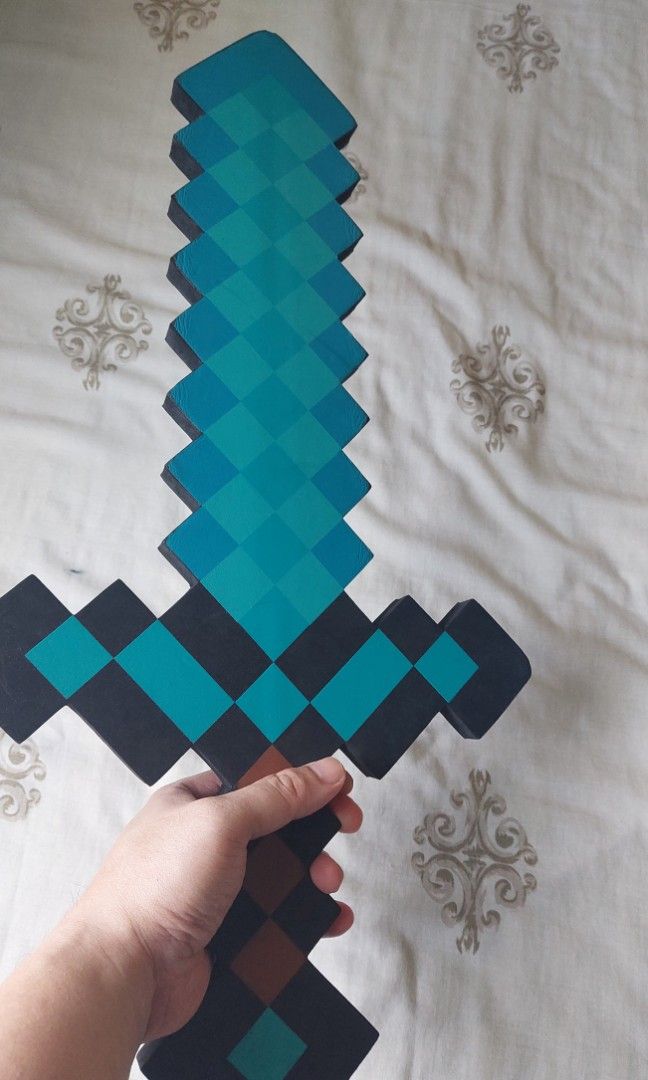 Minecraft Diamond Sword & Iron Sword Set, Hobbies & Toys, Toys & Games ...