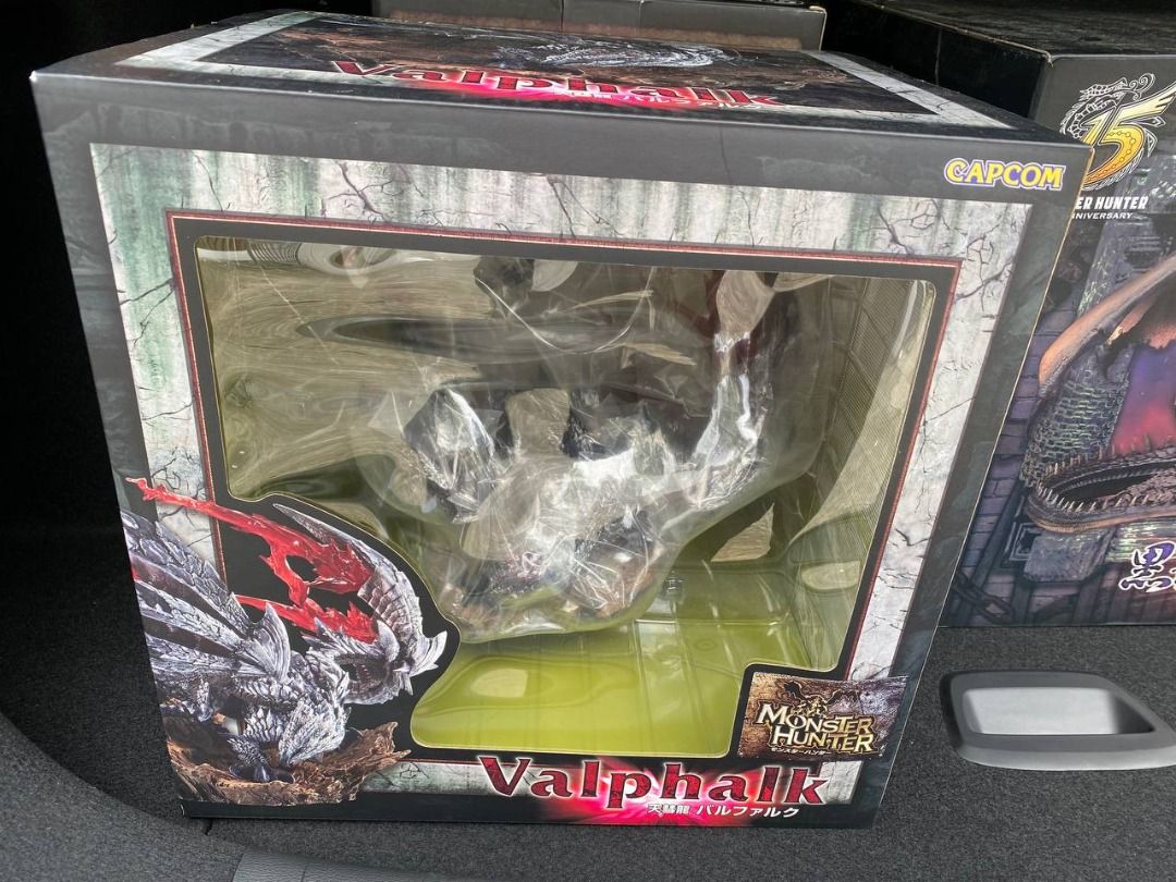 Monster Hunter Creator Model: Valstrax (Valphalk), Hobbies & Toys, Toys ...