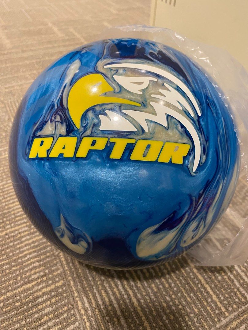 Motiv Raptor Bowling Ball, Sports Equipment, Sports & Games, Billiards ...