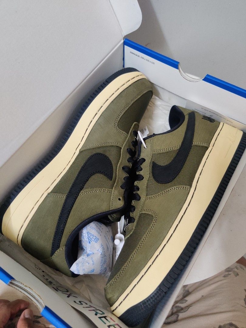 Nike AF1 - Undefeated, Men's Fashion, Footwear, Sneakers on Carousell