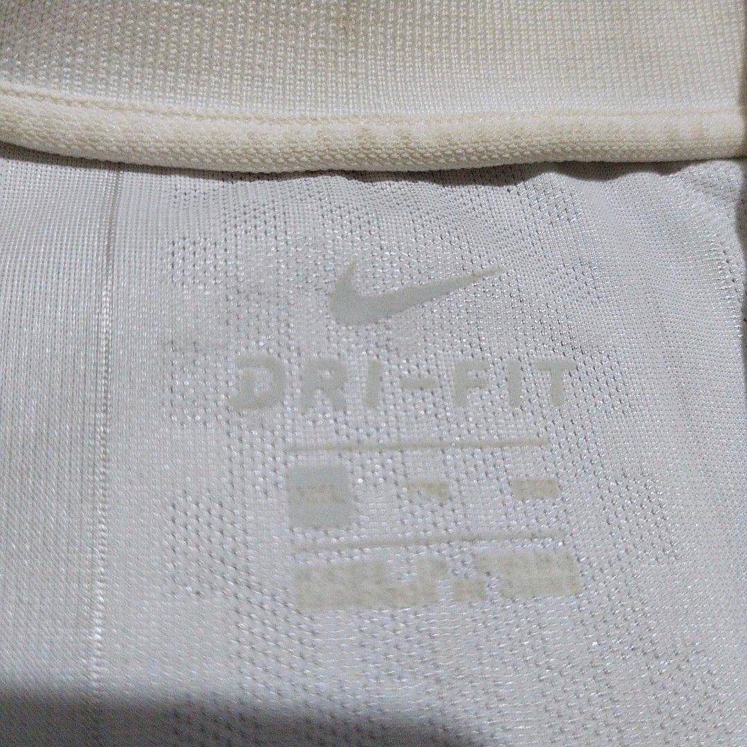 NIKE CHECKERED, Men's Fashion, Activewear on Carousell
