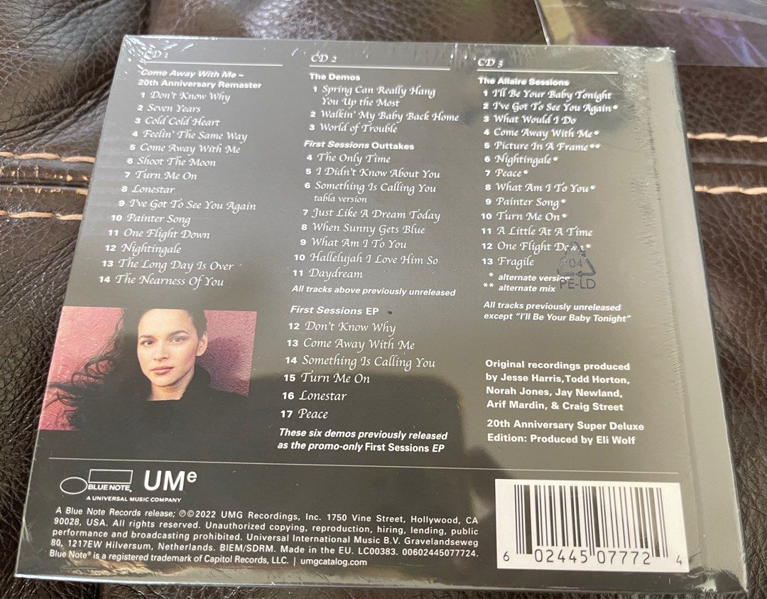 Norah Jones - Come Away With Me 20th Anniversary Edition (Super Deluxe 3CD), 興趣及遊戲, 音樂、樂器 & 配件 ...