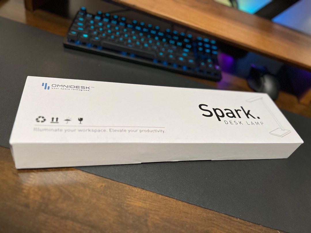 Omnidesk Spark Desk Lamp, Furniture & Home Living, Lighting & Fans ...
