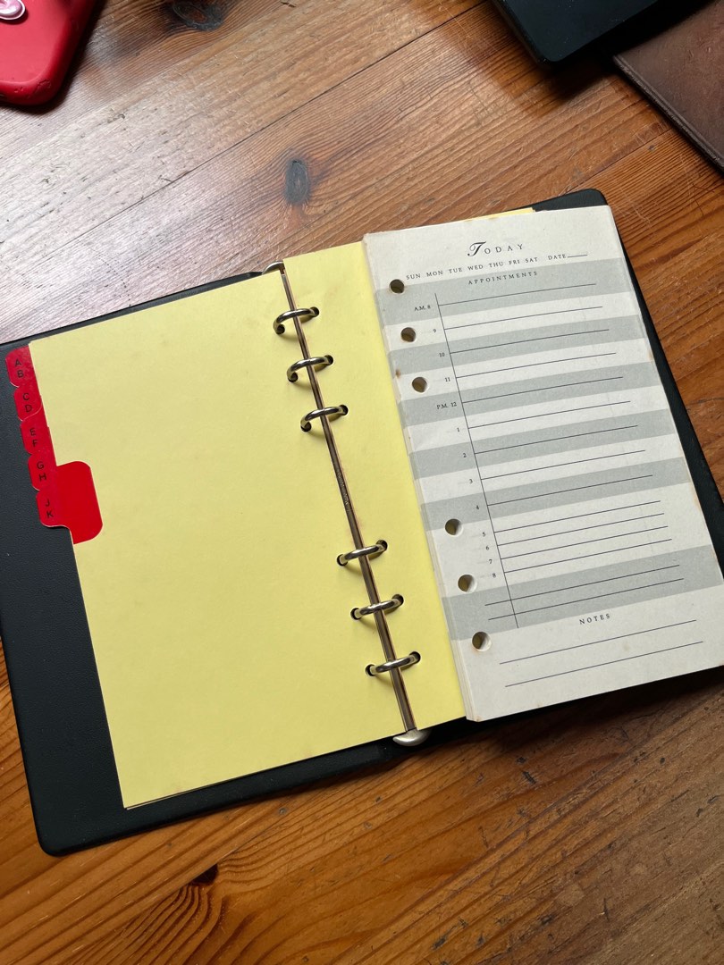 Organiser with alphabet index and daily schedule sheet, Hobbies & Toys ...