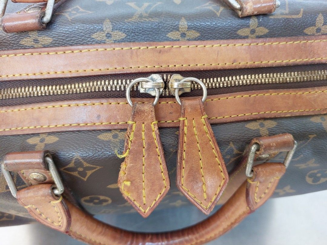 P2,150 only Speedy bando 35cm w/ free lockset, Luxury, Bags & Wallets ...