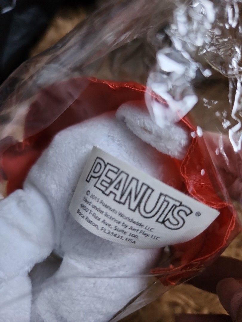 Peanuts Snoopy Red Cape Mask Plush Stuffed, Hobbies & Toys, Toys ...