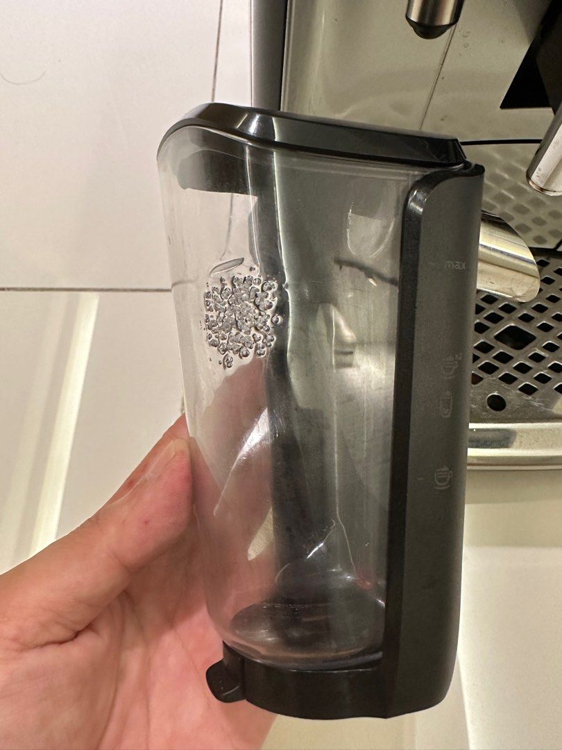 Philips EP-3246/70 Latte Go Coffee Machine, TV & Home Appliances ...