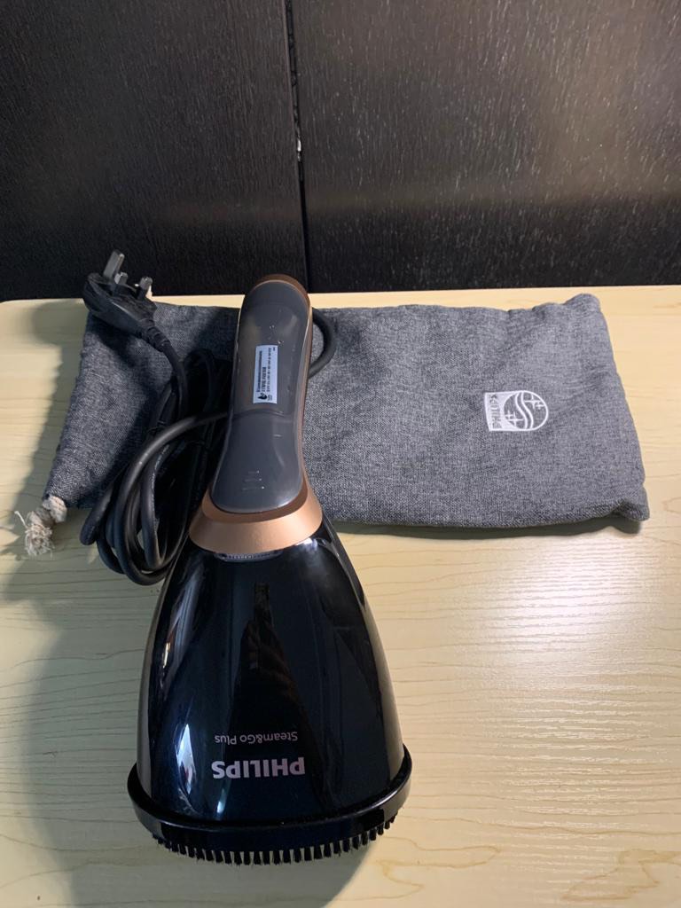 Philips Steam & Go, TV & Home Appliances, Irons & Steamers on Carousell