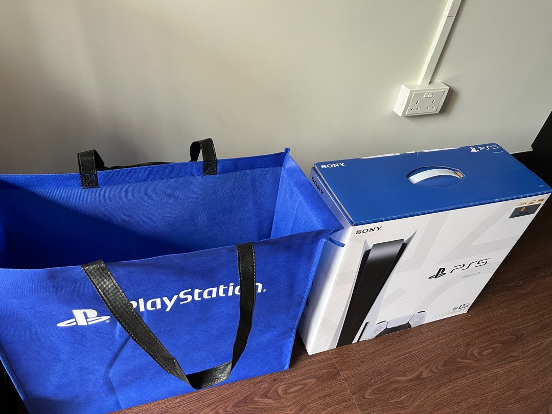 PS5 (box & carrier), Video Gaming, Video Game Consoles, PlayStation on ...