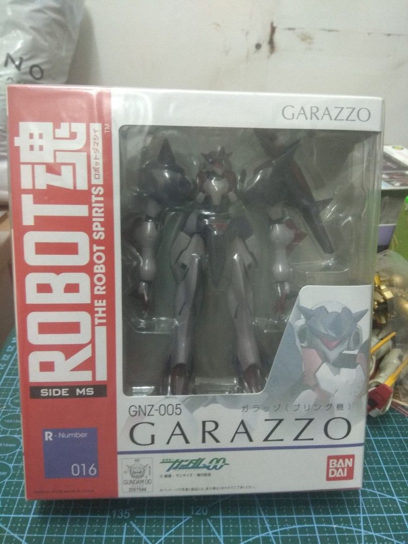 Robot 魂 Gundam 00, 016 garazzo 紫色, 興趣及遊戲, 玩具 & 遊戲類 - Carousell