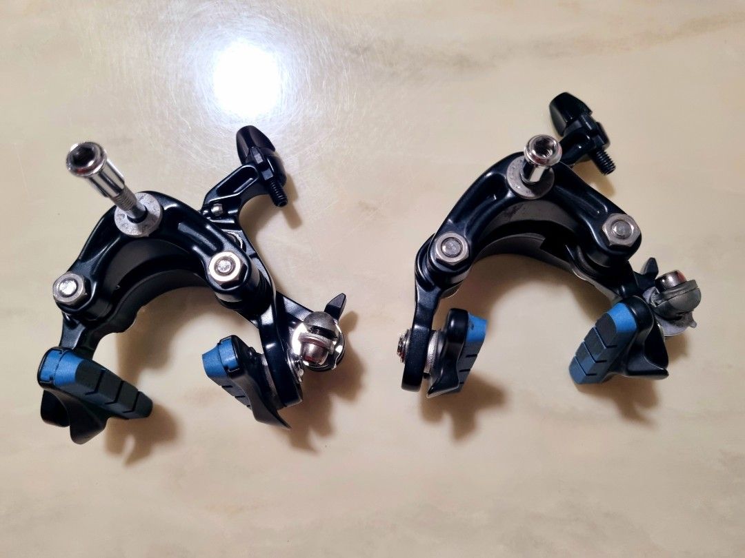 Shimano 105 Rim Brake Calipers (5800 series), Sports Equipment ...