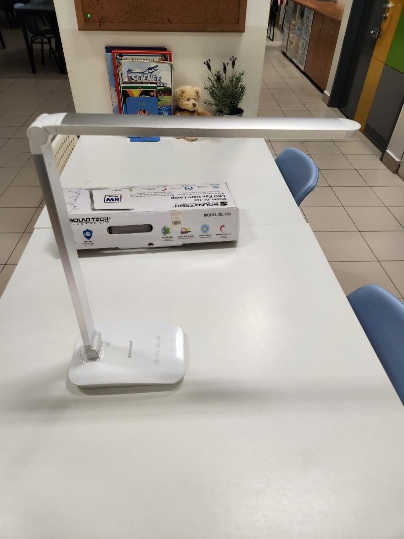 Soundtech LED eyecare lamp DL-158, Furniture & Home Living, Lighting ...