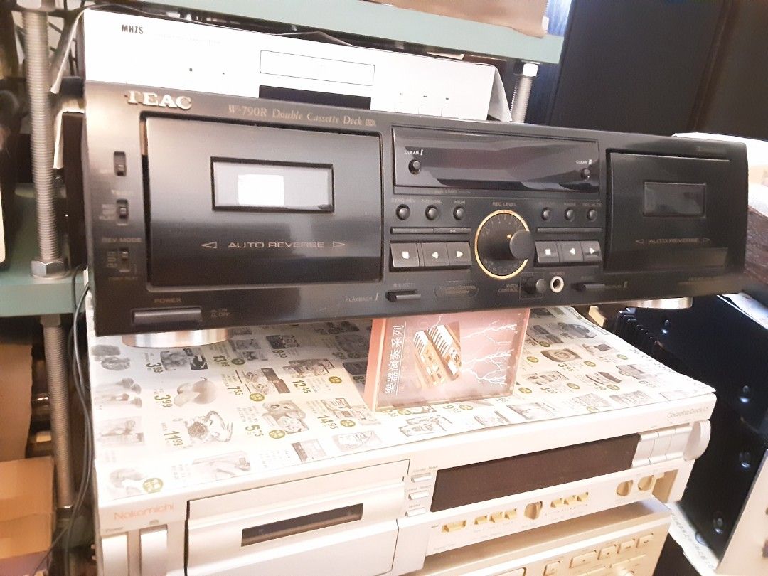 Teac W-790 cassette deck, Audio, Other Audio Equipment on Carousell