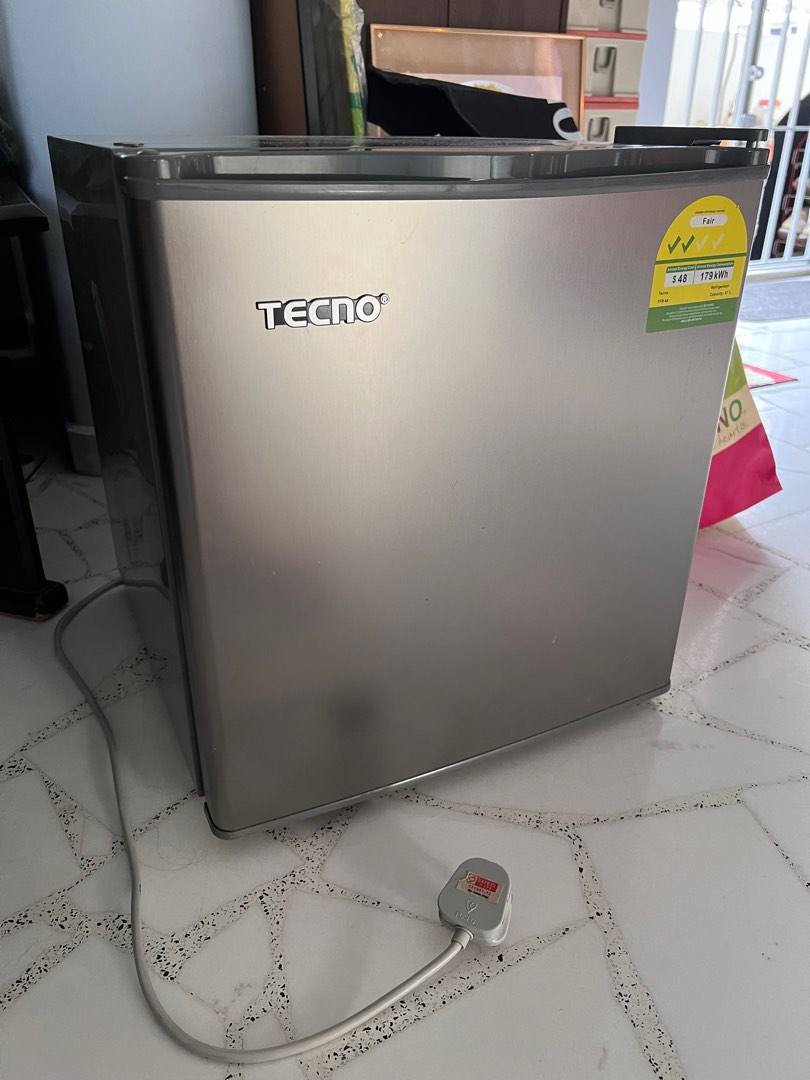 Tecno Bar Fridge, TV & Home Appliances, Kitchen Appliances ...
