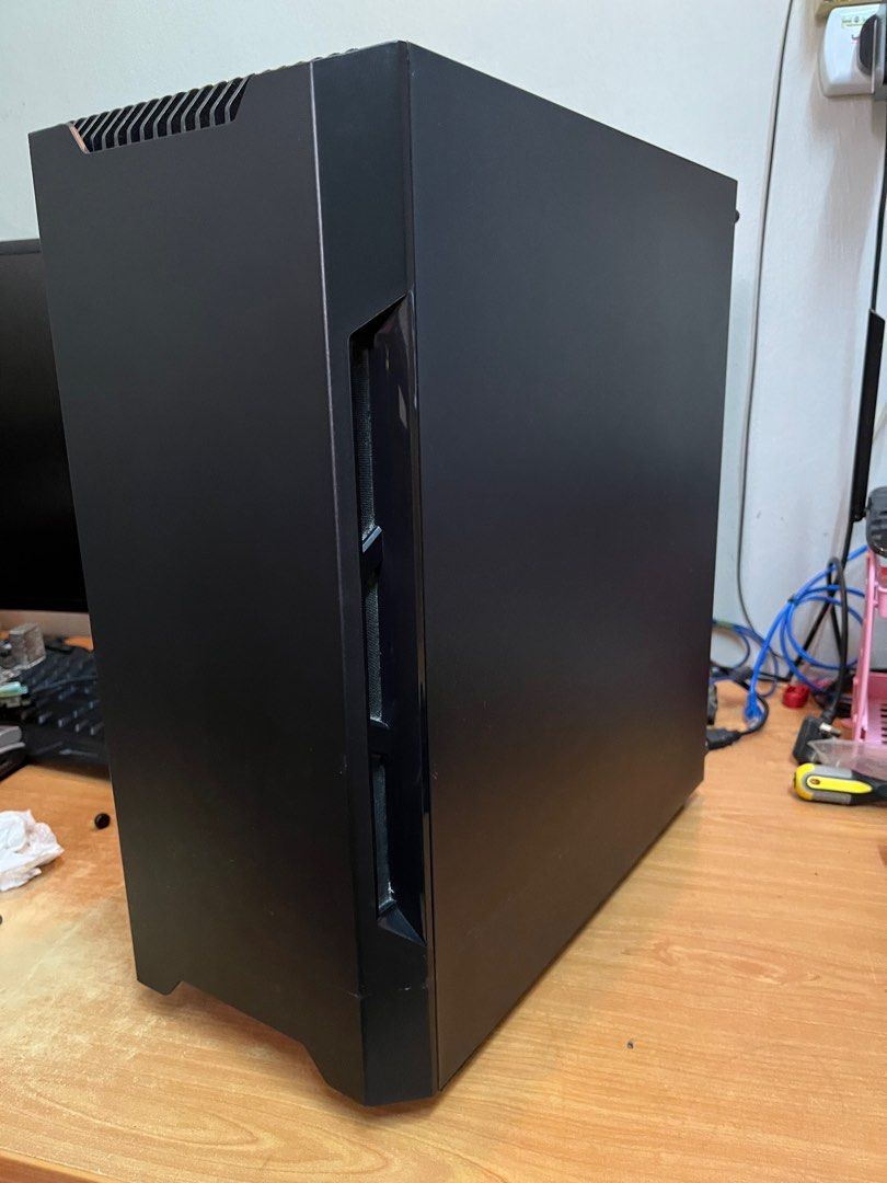 Pc Case Atx Tecware Computers And Tech Desktops On Carousell