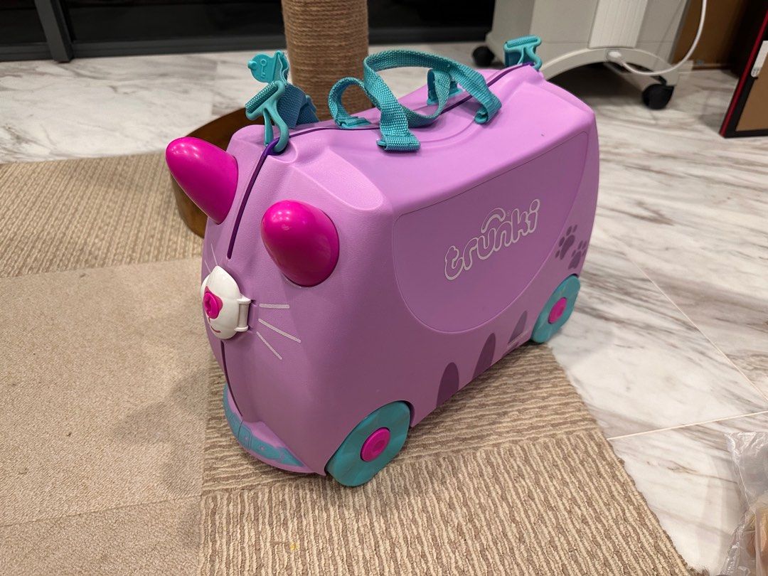 Trunki Cassie Cat, Hobbies & Toys, Travel, Luggage on Carousell