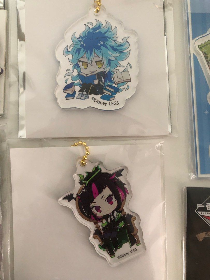 (Twst) Vil, Idia, Ortho, Lilia Acrylic Stand & Keychain Merch | Twisted ...