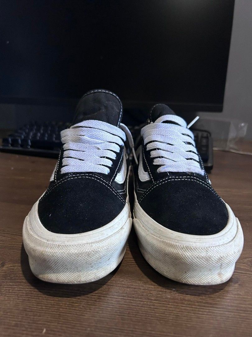 Vans Vault Old Skool on Carousell