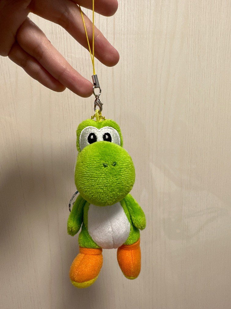 Yoshi Keychain from Universal Studio Japan, Hobbies & Toys, Stationery ...