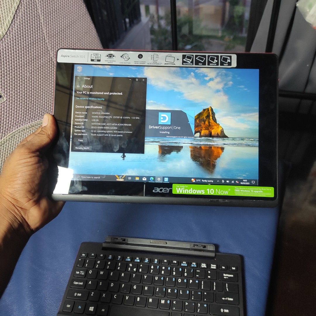 Acer - aspire switch 10 E, Computers & Tech, Laptops & Notebooks on ...