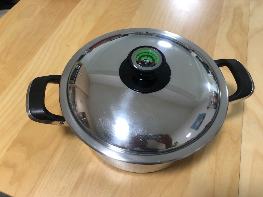 Amc pot, Furniture & Home Living, Kitchenware & Tableware, Cookware ...