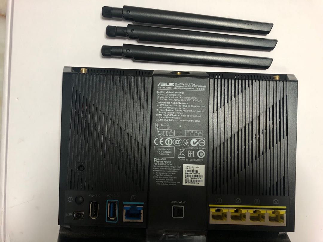 Asus high end Router AC1900 dual band with 4 gigabit ports, Computers ...