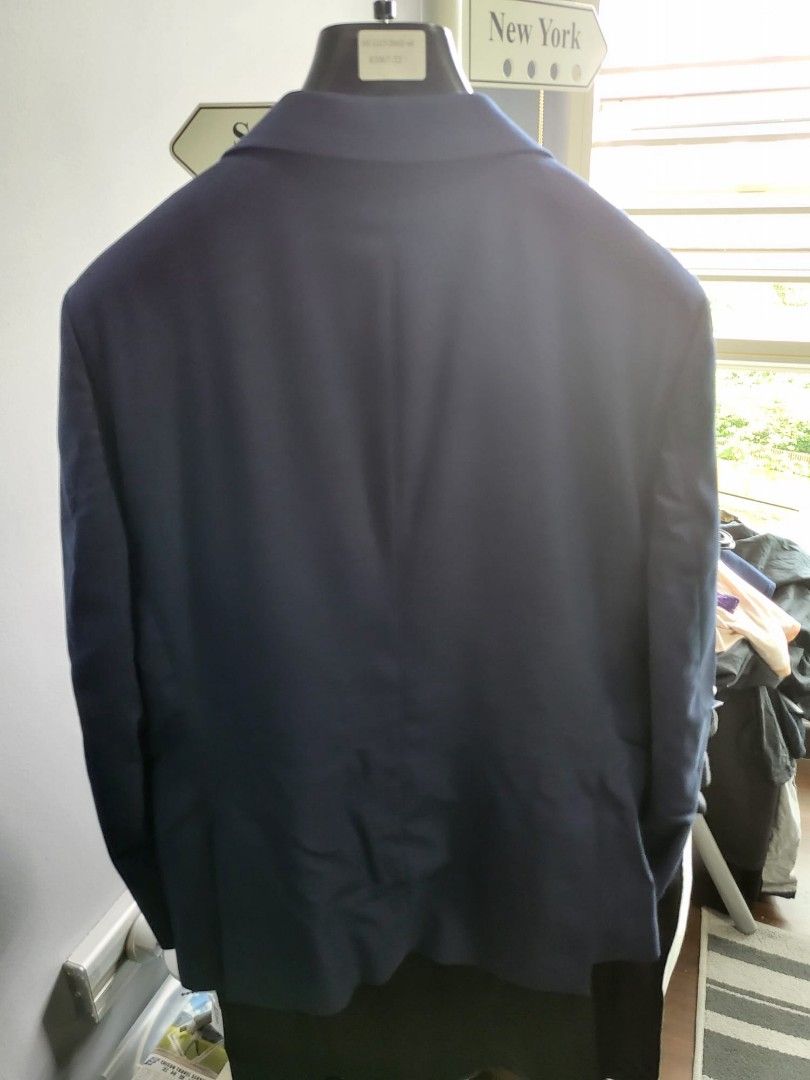 Benjamin barker, Men's Fashion, Coats, Jackets and Outerwear on Carousell