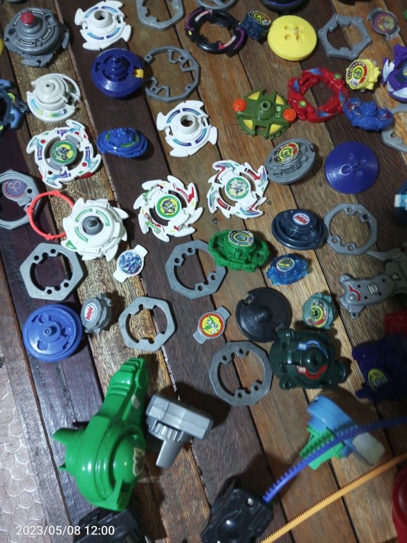 beyblade scrap, Hobbies & Toys, Toys & Games on Carousell
