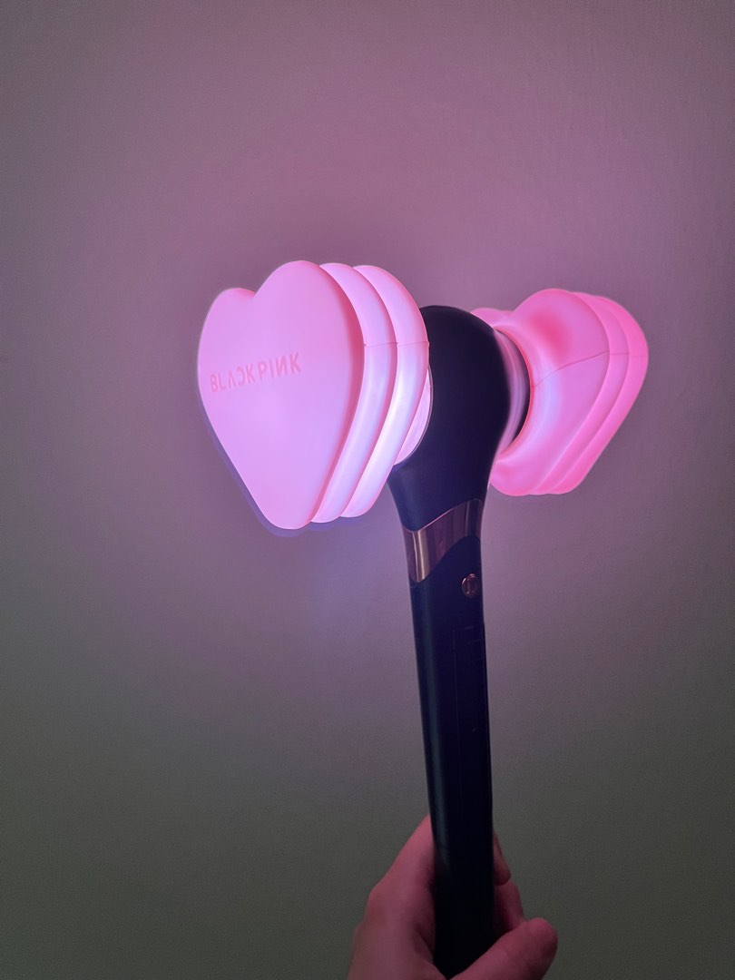 Blackpink light stick ver 1, Hobbies & Toys, Memorabilia & Collectibles ...
