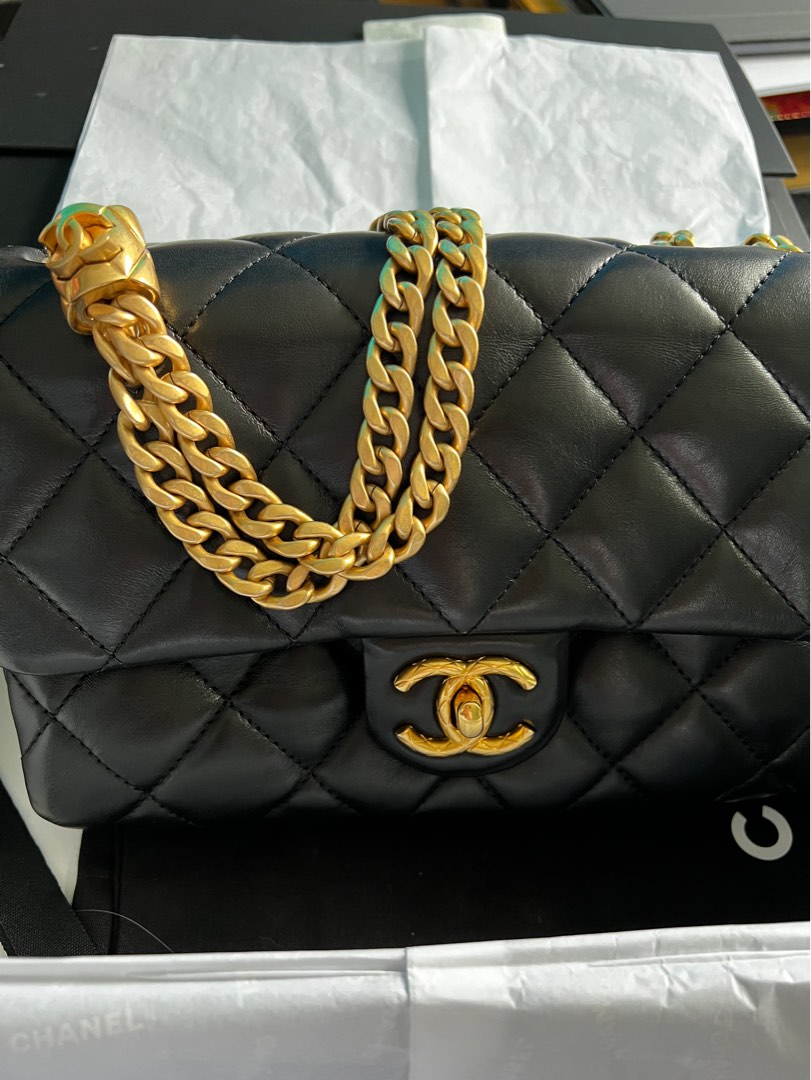 Chanel 22k flap bag in black, Luxury, Bags & Wallets on Carousell