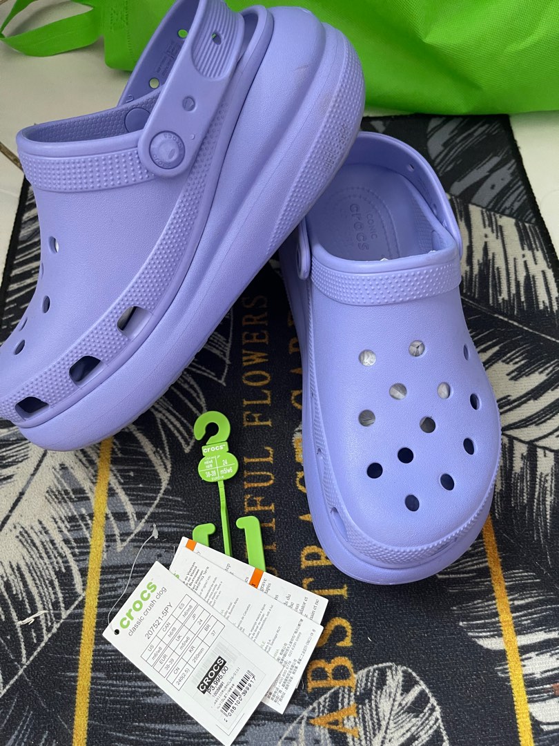 Crocs Clush Clogs Digital Violet, Men's Fashion, Footwear, Slippers ...