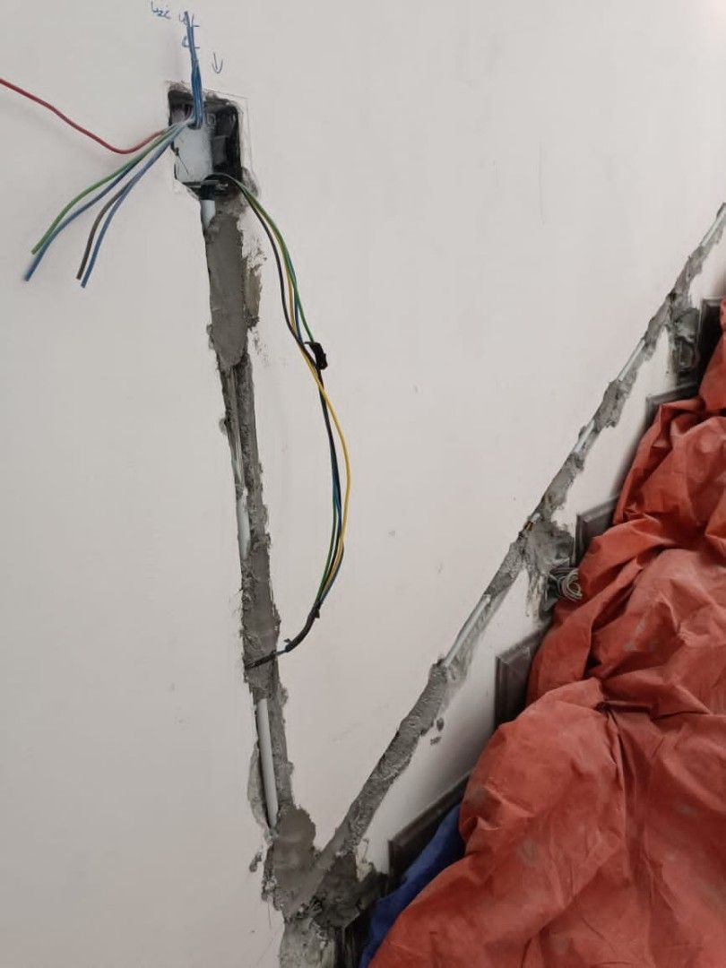 Electrical wiring hacking conceal plaster Ceiling, Services, Home ...