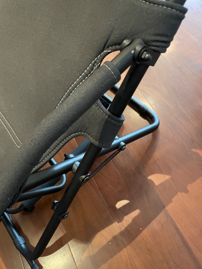 Folding sim racing chair, 電子遊戲, 遊戲機配件, VR 虛擬實境 - Carousell