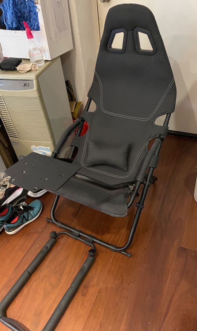 Folding sim racing chair, 電子遊戲, 遊戲機配件, VR 虛擬實境 - Carousell