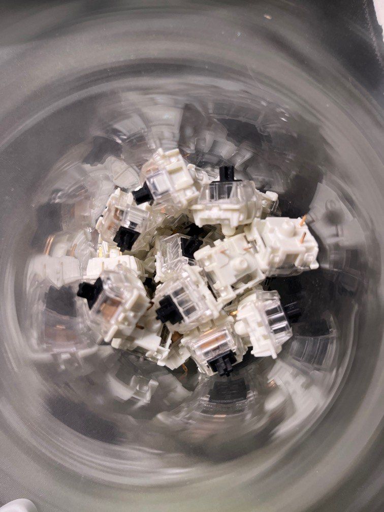 Gateron Blacks (52 switches), Computers & Tech, Parts & Accessories ...