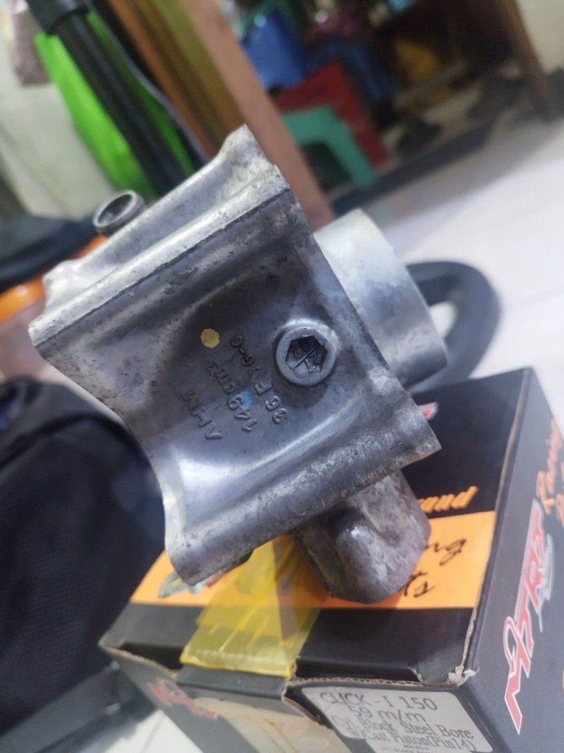 Honda click 150 Cylinder block stock, Motorbikes, Motorbike Parts ...