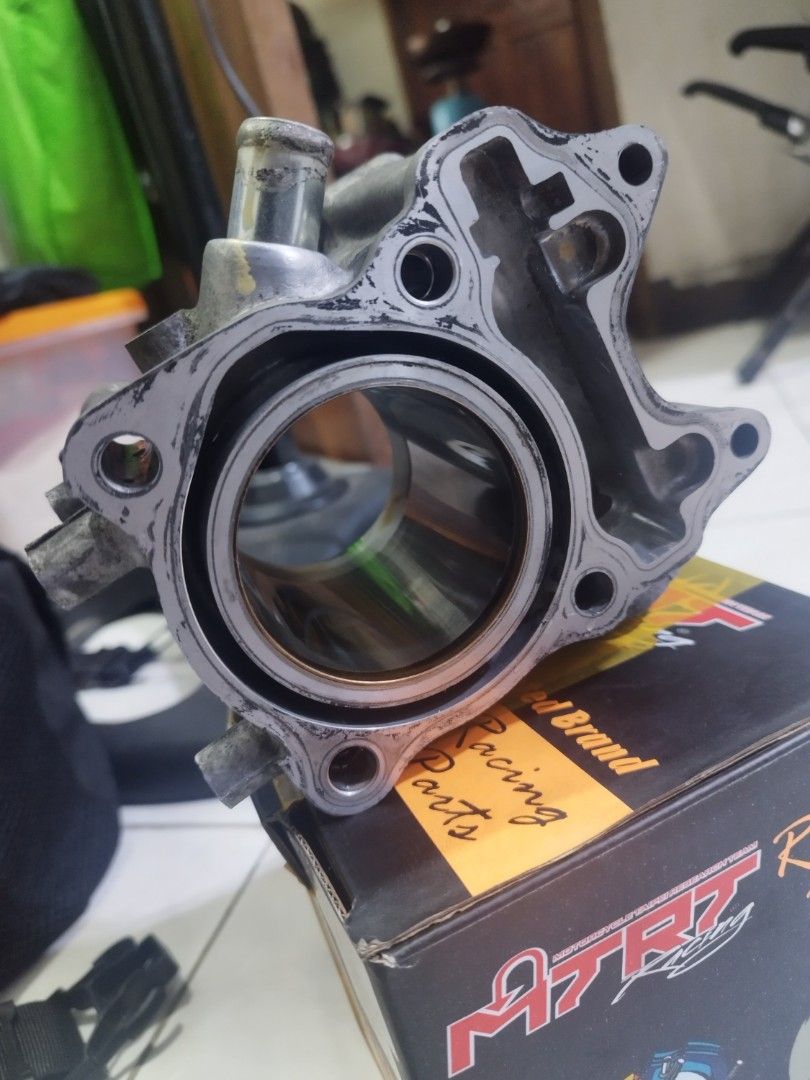 Honda click 150 Cylinder block stock, Motorbikes, Motorbike Parts ...